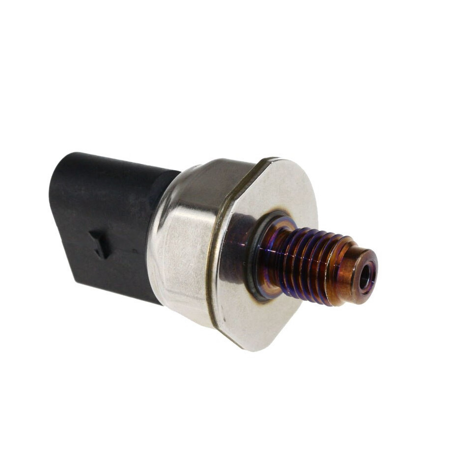 Capteur pression carburant 059130758J